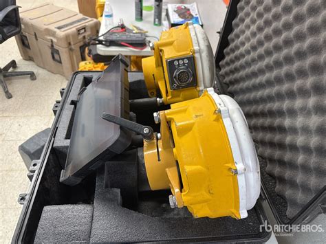 Trimble Td520 Lw Timble Grade Control And Receiver Ritchie Bros
