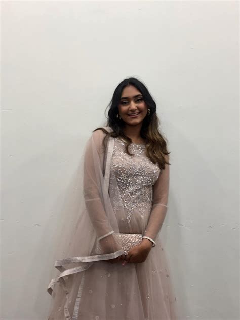 Anyone Wanna Deflower Me Scrolller