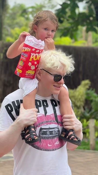 ბერა ივანიშვილისა და ნანუკა გუდავაძის შვილი ბერუკა ივანიშვილი 💛 Youtube