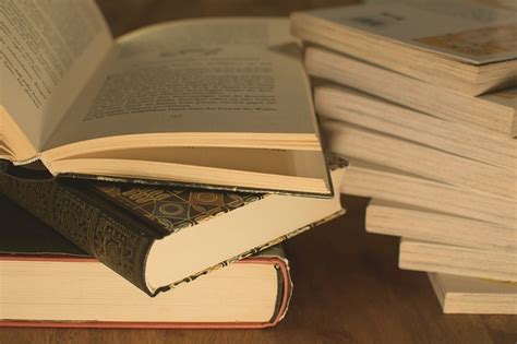 引き寄せの法則のやり方を調べ、試しつづけても変われない人の特徴