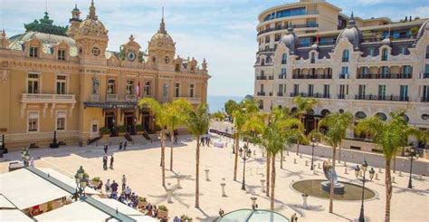 니스와 망통 사이의 프랑스 리비에라 동부 해안 Getyourguide