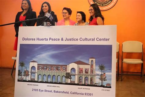 Futuro Dolores Huerta Peace And Justice Cultural Center Recibe 7