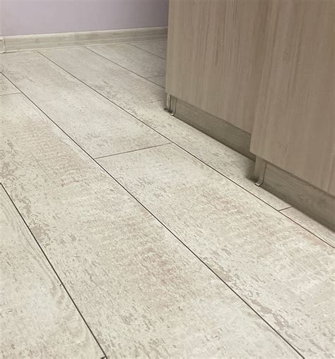 Монтаж на первази Майстор Дом