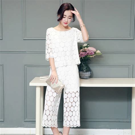 Summer Women Sexy Set White Lace Hollow Out Top Midi Pants Elegant Half