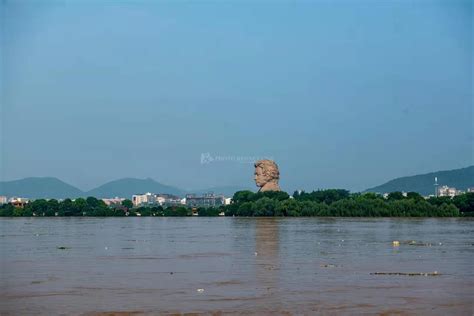 红图 洪峰过境长沙前 不平静的湘江 红图 湖南红网新闻频道