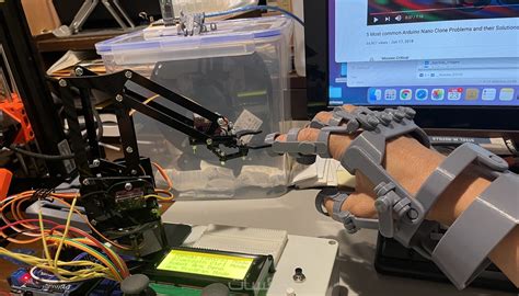 تصميم وبرمجة اي روبوت Arduino Avr Pic Esp Raspberry Pi خمسات