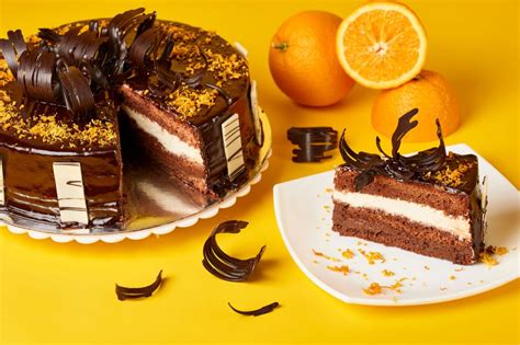 Сладкарница Пчела Торти с Онлайн Поръчка и Доставка до адрес