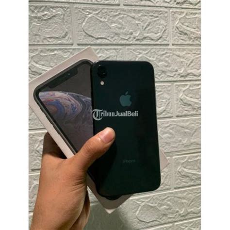 Hp Iphone Xr 64 Gb Bekas Siap Pakai Fullset Harga Nego Di Surabaya