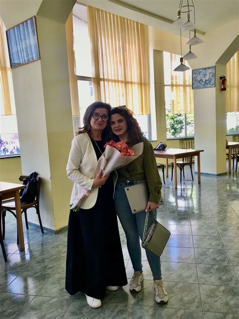 Mariam Sargsyan On Linkedin Համաձա՞յն եք որ դպրոցն էլ մեծ դեր ունի մարդու կյանքում։ Այս կինը իմ…