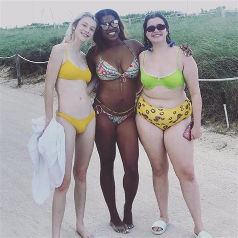 Hunter And Her Bulge Rhunterschafer