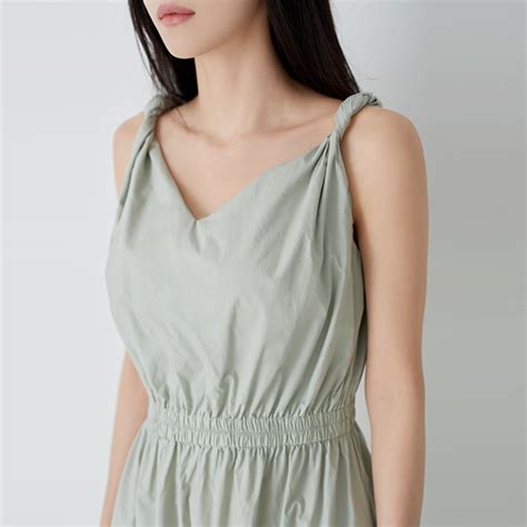 리틀마켓 💗봄여름신상💗 브이넥 꼬임 민소매 바스락 밴딩 맥시 롱 원피스 Od44b3 나시 드레스 면 뷔스티에 A라인 썸머 민트 데이트 여행 휴양지 바캉스 하객 결혼식 룩