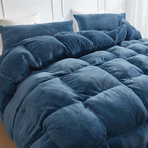 Dam Boi He Thick® Coma Inducer® Comforter Navy