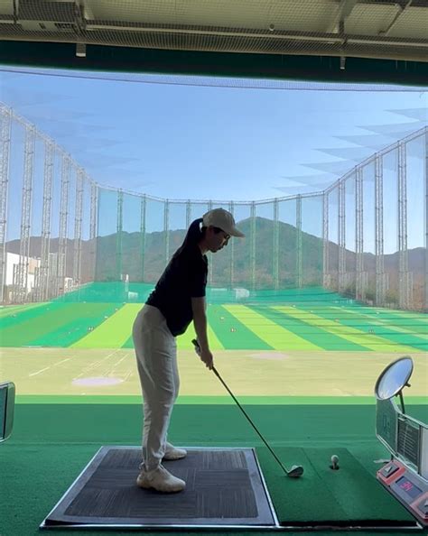 무거운 몸 이끌고 연습장🦖 골프 Golf 골프일상 골프스윙 아이언샷 연습 Youtube