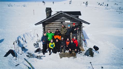 The Hub Montel Intergalactic