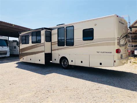 2005 Fleetwood Pace Arrow 37c Ft Worth Tx