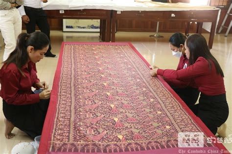 «ផលិតផលសូត្រខ្មែរនឹងដាក់បង្ហាញនៅសារមន្ទីរវាយនភណ្ឌប្រពៃណីអាស៊ី សុីសុីថាមស៍