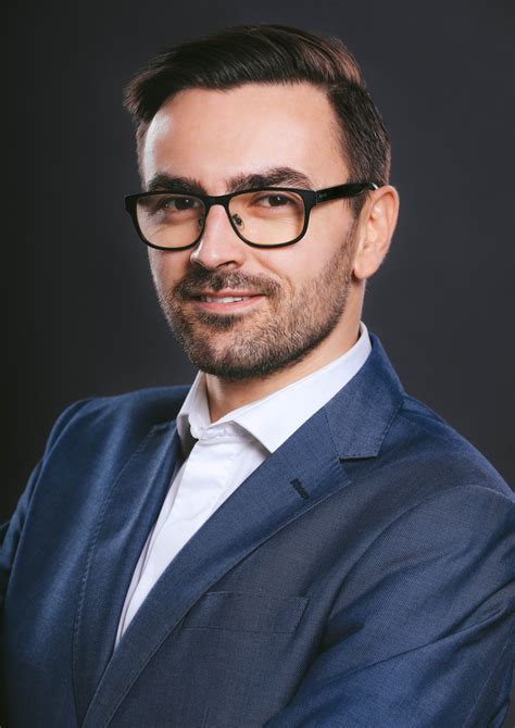 Срђан Ристић Home