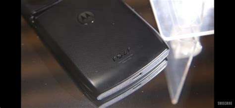 생산 시작된 모토로라 레이저 폴더블폰 인스티즈 Instiz 인티포털 카테고리