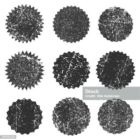 검은 잉크 색상 빈 스탬프 둥근 프레임 벡터 아이콘 세트입니다 스탬프 그런 지 질감 잉크 고무 라벨입니다 흰색 배경에 격리 긁힌 스탬프 로고 모양 기호입니다 0명에 대한