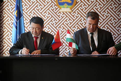 Унгар улсын засгийн газрын тэтгэлгээр 200 иргэнийг суралцуулна Өглөө мн