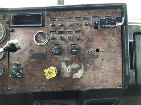 16 06836 Peterbilt 357 Dash Panel For Sale