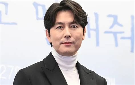 สื่อเผย จองอูซอง จดทะเบียนสมรสกับคู่ชีวิตด้านต้นสังกัดตอบสื่อ