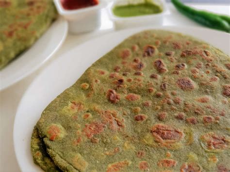 Palak Paratha Recipe Spinach Paratha Recipe How To Make Palak