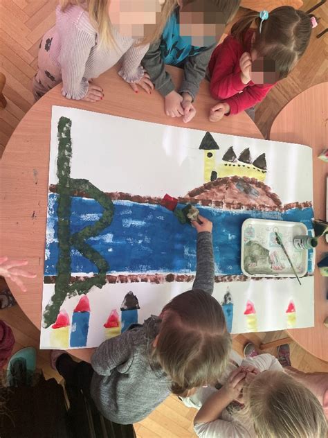 Вредне руке наших зечића ПУ ”Радосно детињство” Нови Сад