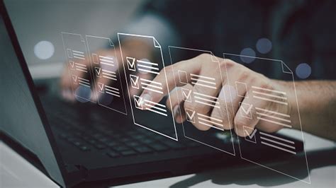 설문 조사 양식 개념입니다 온라인 설문조사 양식 작성 체크박스가 있는 설문지 시험 질문에 답변합니다 교육 미래 기술 및 학습 개념 개념에 대한 스톡 사진 및 기타 이미지