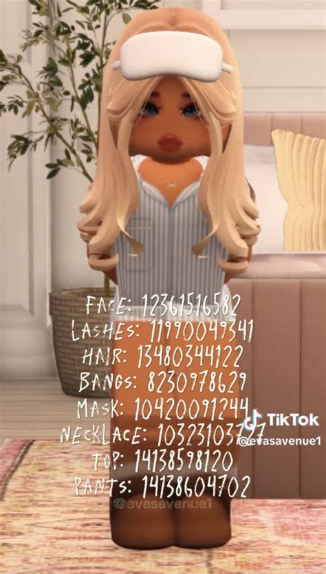 Gym Outfit Ideas Roblox Avatar Codes Bloxburg Berry Avenue Artofit