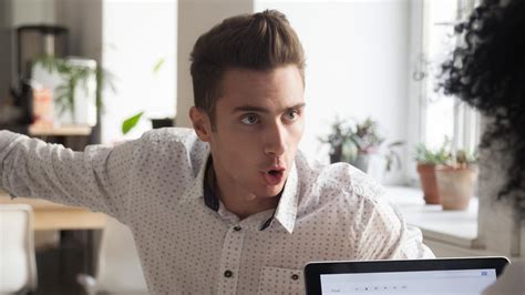 Couples Therapist Isiah Mckimmie On How To Deal With Narcissistic Behaviour Au
