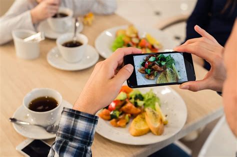13 Creative Restaurant Marketing Ideas To Get More Customers