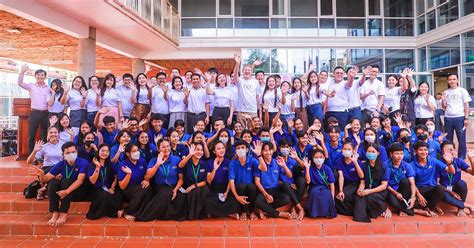 Kro3cb2svg8wjjjyddtd 