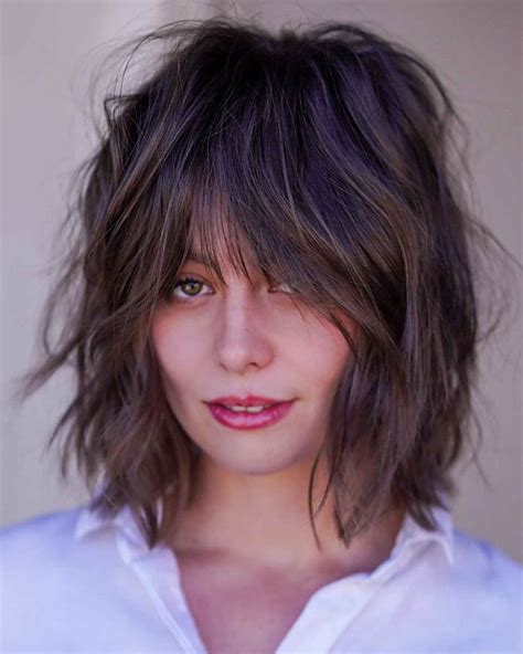 24 Shaggy Bob With Bangs Haircut Ideas For The Modern Retro Girl