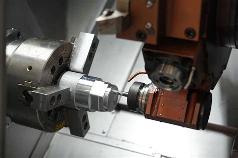 What Is The Difference Between Flat Bed Cnc Lathe And Slant Bed Cnc Lathe