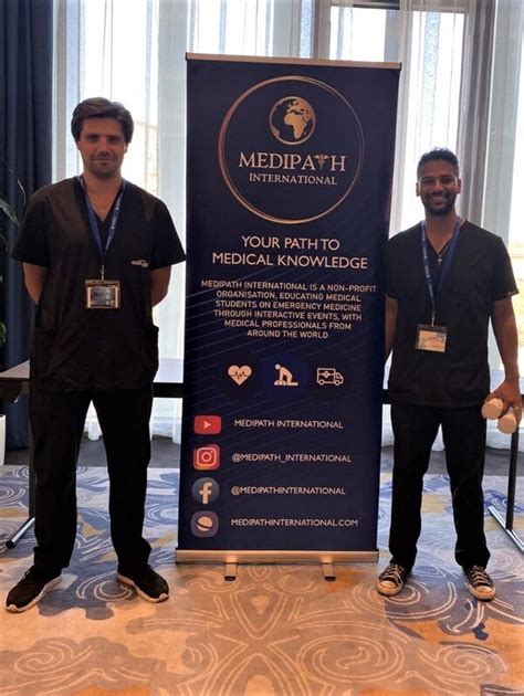 МБАЛ Св София Д р Вулджев единственият български лектор в