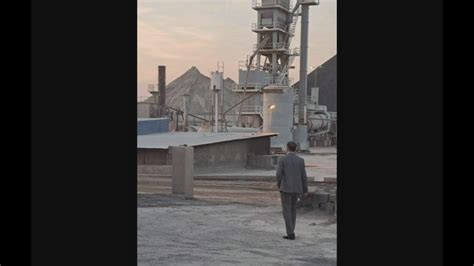 دکتر محمدرضا اسدی دهکده حال خوب