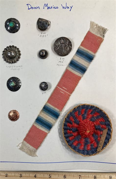 Lot Detail Mexican Buttons