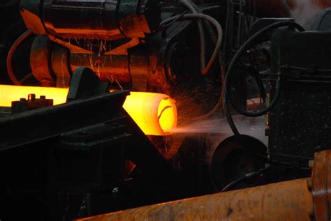 News What Is A Seamless Steel Pipe