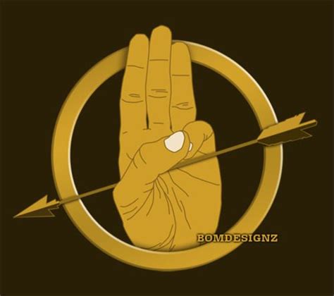 Hunger Games Three Finger Salute