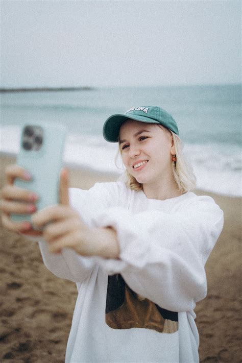 Puffynippleselfie Photos Download The Best Free Puffynippleselfie