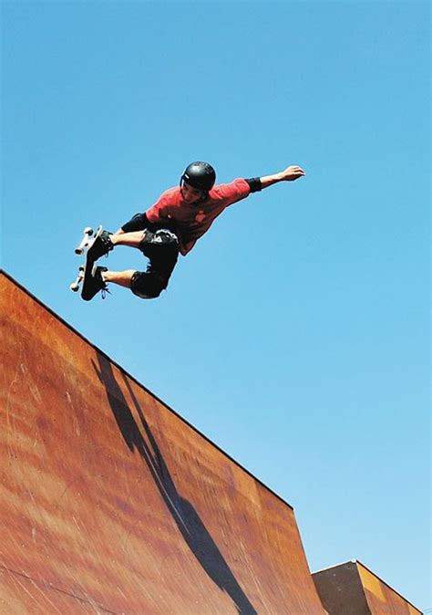 보드에 몸을 맡기고 하늘 향해 나를 쏘다 네이트 스포츠