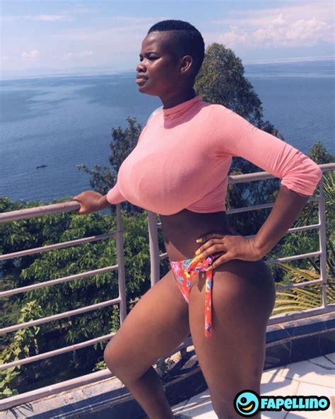 Pamela Odame Watara Iamnaturalpam Nude Leaks Onlyfans Photo