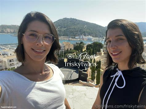 Frisky Twins Friskytwins Nude Onlyfans Leaks The Fappening Photo Fappeningbook