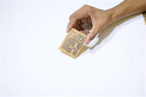 Beeduino Homemade Arduino Uno For 6 13 Steps With Pictures