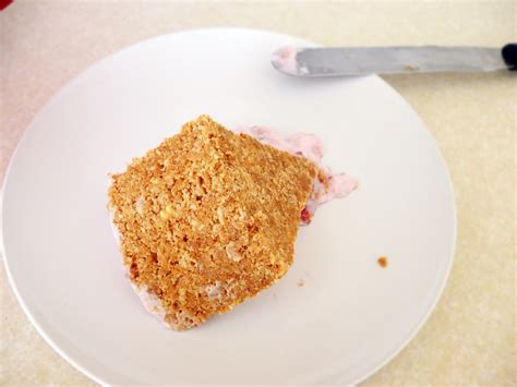 Cake Of The Week Diy Midori And Raspberry Cheesecake Cake Of The Week Diy Midori And Raspberry Cheesecake