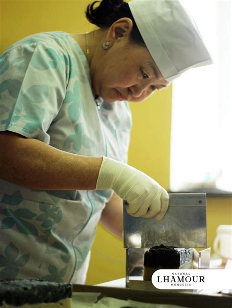 Khulan Davaadorj On Linkedin Lhamour Handmade Хүнээс хүнд зориулагдаж буй СЭТГЭЛ ШИНГЭСЭН