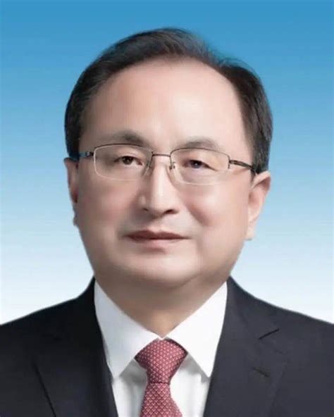 浙江省监察委员会主任、省高级人民法院院长简历占国傅明先同志