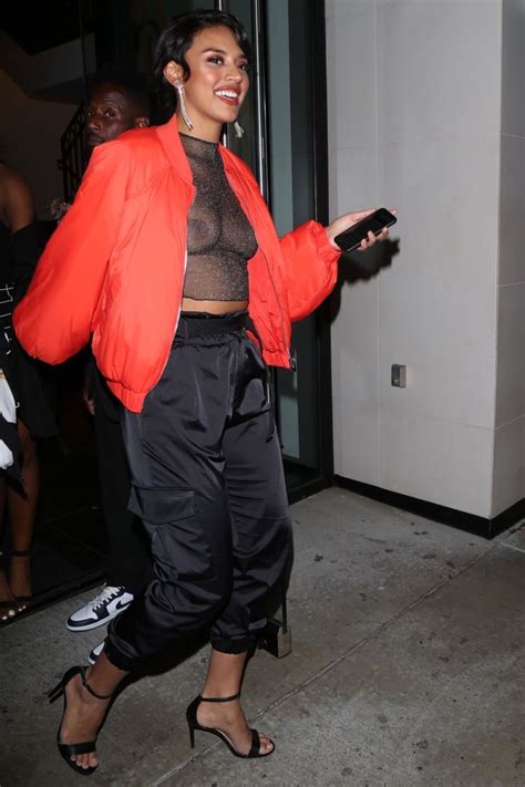 Sela Vave See Through 20 Photos Thefappening