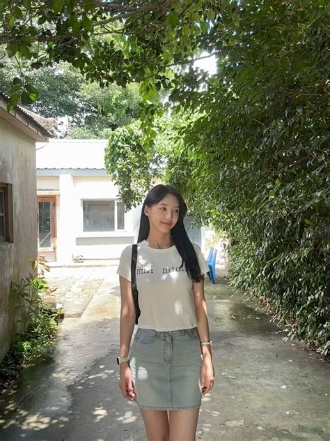 김문영 협찬 요즘 매일 사용하고 있는 샤크플렉스타일 💓 저는 외출할때마다 드라이를 꼭 하고 나가는데 샤크 플렉스타일 에어 스타일러를 쓰고 아주 만족하고 있어요ㅎㅎ